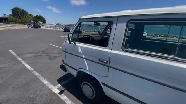 1984 Volkswagen Vanagon L VIN: WV2YB025XEH133106 for Sale - Cars & Bids