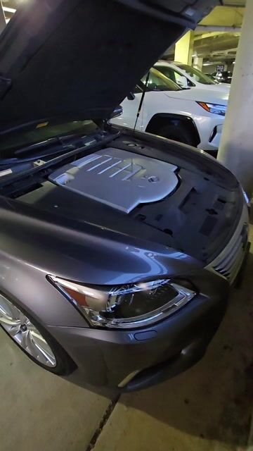 2017 Lexus LS 460 VIN: JTHCL5EF5H5029277 for Sale - Cars & Bids