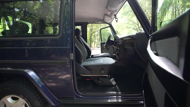 1995 Mercedes-Benz G320 VIN: WDB46323017102813 for Sale - Cars & Bids